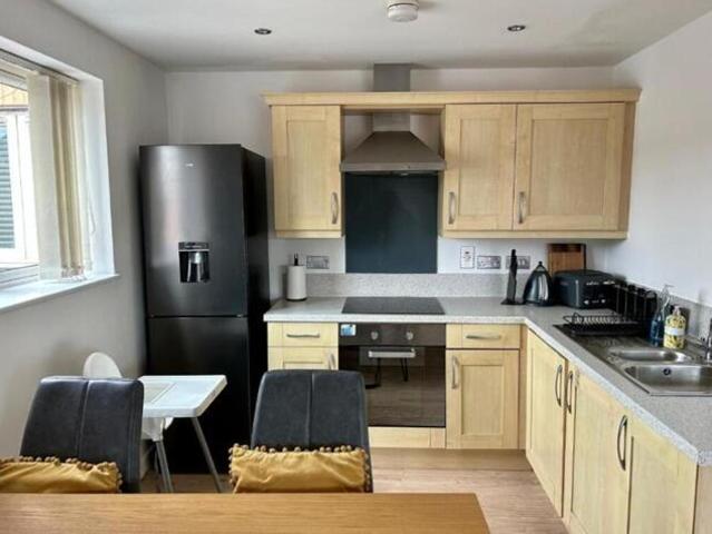 For Sale 2 Bedroom Apartment Stafford Staffordshire DS100426390
