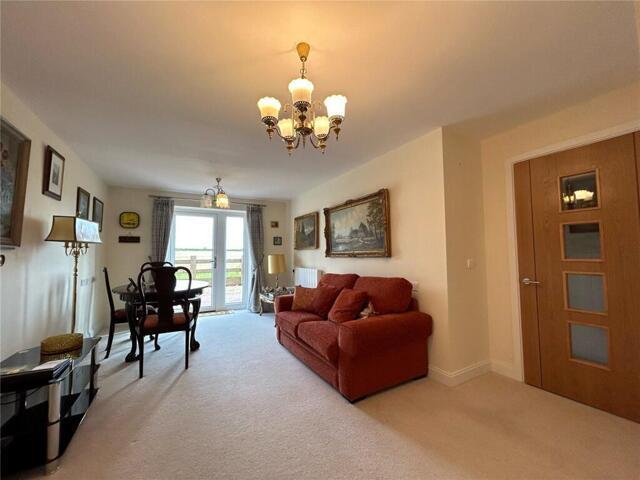 For Sale 2 Bedroom Apartment Stratford Upon Avon Warwickshire DS101119328