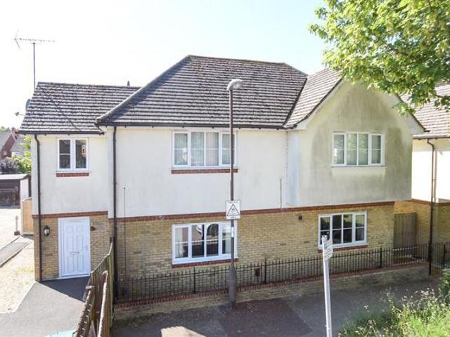 For Sale 2 Bedroom Apartment Surrey Great London DS100132604