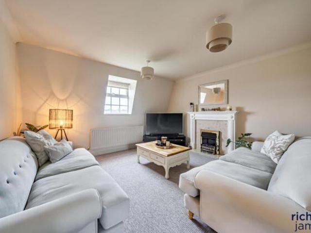 For Sale 2 Bedroom Apartment Swindon Swindon DS101352116