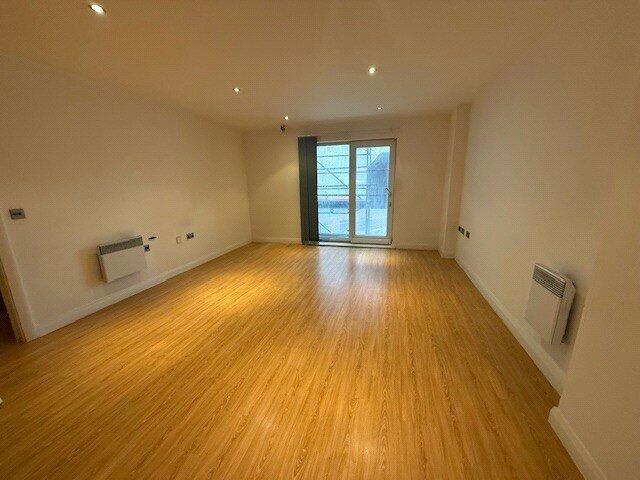 For Sale 2 Bedroom Apartment Salford Salford DLS99345216