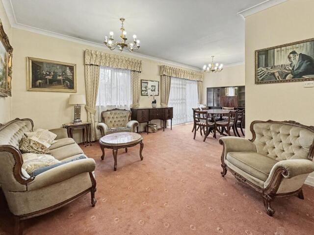 For Sale 2 Bedroom Apartment Salford Salford DLS100398660