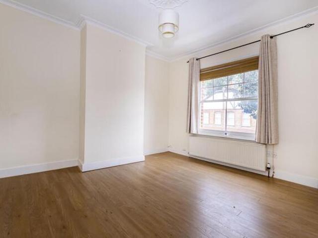 For Sale 2 Bedroom Apartment Twickenham Greater London DS101677232