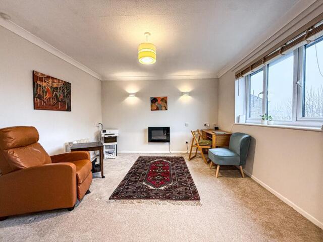 For Sale 2 Bedroom Apartment Taunton Somerset DLS100456552