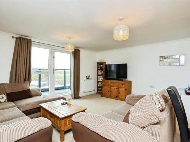 For Sale 2 Bedroom Apartment Tonbridge Kent DLS101676875