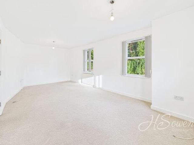 For Sale 2 Bedroom Apartment Torquay Torbay DLS100426543