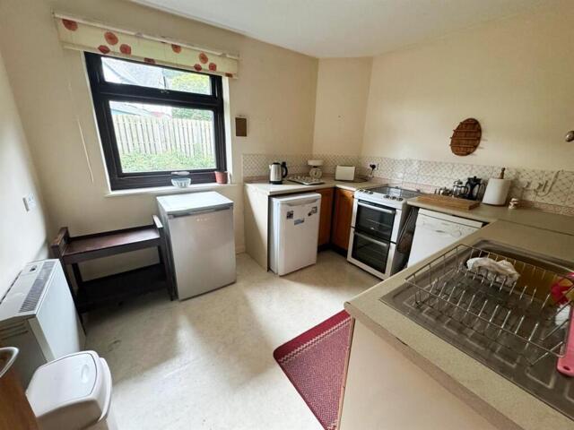 For Sale 2 Bedroom Apartment Trefechan Trefechan DS99840251