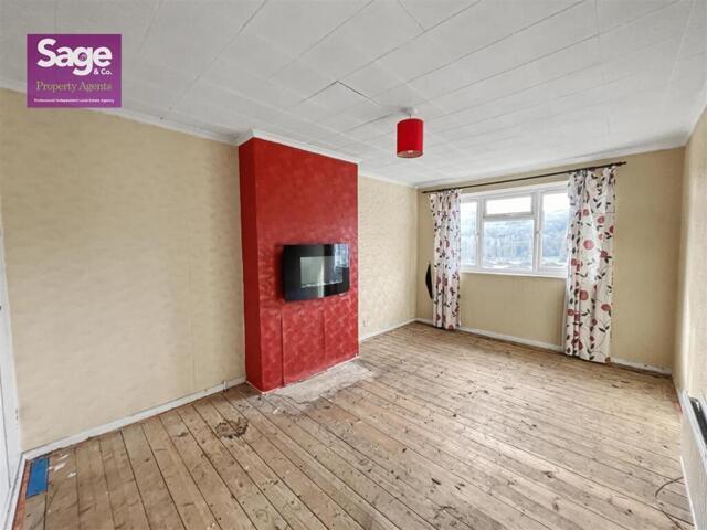 For Sale 2 Bedroom Apartment Wye Kent DS100132319