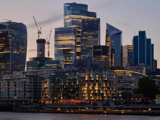 For Sale 2 Bedroom Apartment Wapping London DS102596895