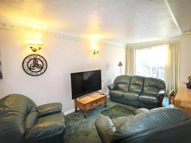 For Sale 2 Bedroom Apartment Warminster Wiltshire DS100733890