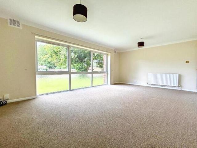 For Sale 2 Bedroom Apartment Watford Hertfordshire DS100825097
