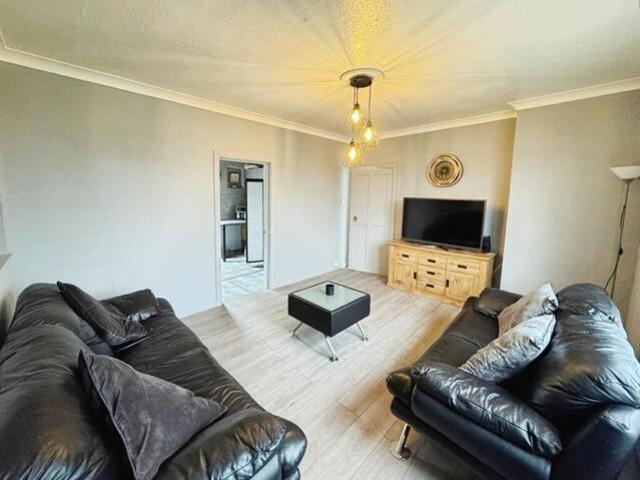 For Sale 2 Bedroom Apartment West Dunbartonshire West Dunbartonshire DLS99986243