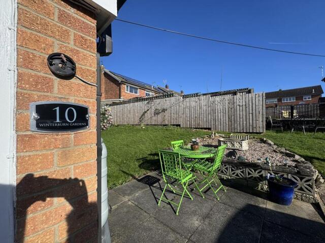 For Sale 2 Bedroom Apartment Whetstone Whetstone DS100191799