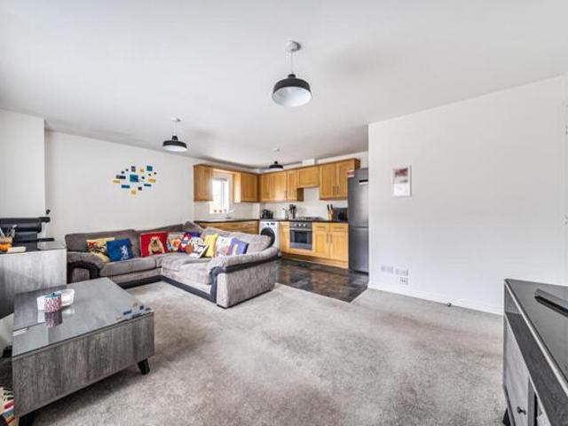 For Sale 2 Bedroom Apartment Winchester Hampshire DLS99054853