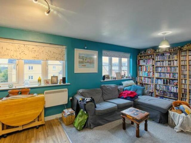For Sale 2 Bedroom Apartment Witney Oxfordshire DS100824886