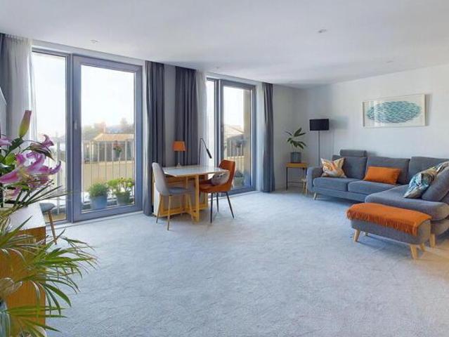 For Sale 2 Bedroom Apartment Worthing West Sussex DS90897663
