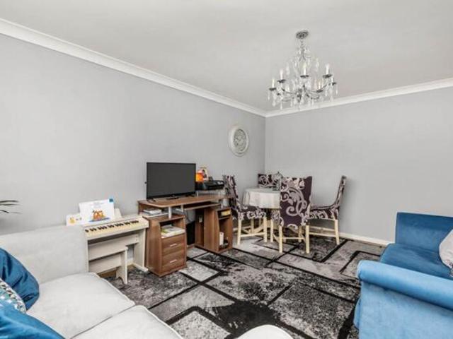 For Sale 2 Bedroom Apartment Worthing West Sussex DS99688249
