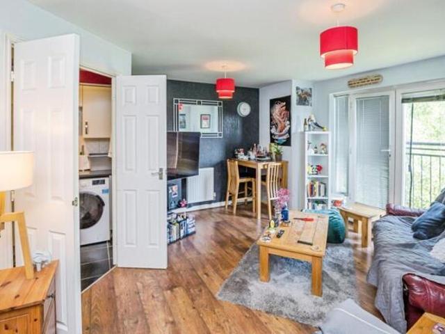 For Sale 2 Bedroom Apartment Wrexham Wrexham DLS100648604