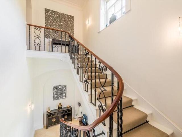 For Sale 2 Bedroom Apartment Wrotham Kent DLS101955389