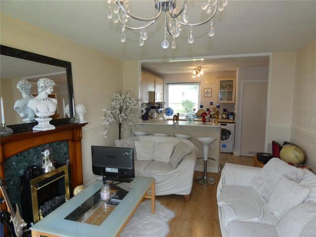 For Sale 2 Bedroom Apartment Y Felinheli Gwynedd DLS100426255