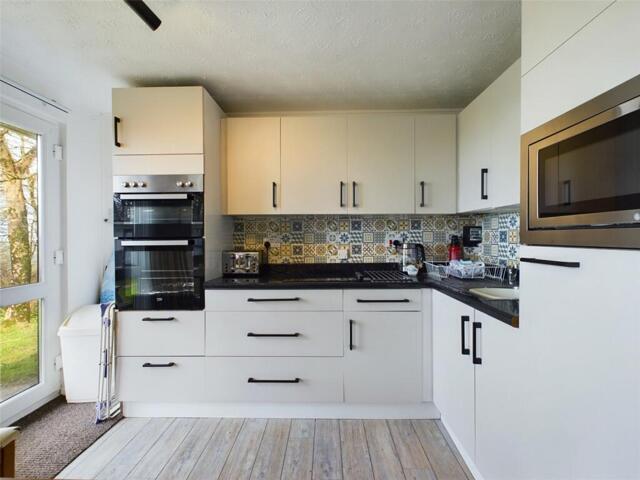 For Sale 2 Bedroom Bungalow Cornwell Cornwall DLS92789406