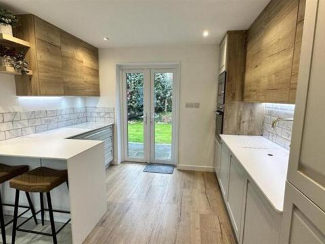 For Sale 2 Bedroom Bungalow Cornwell Oxfordshire DLS101119191