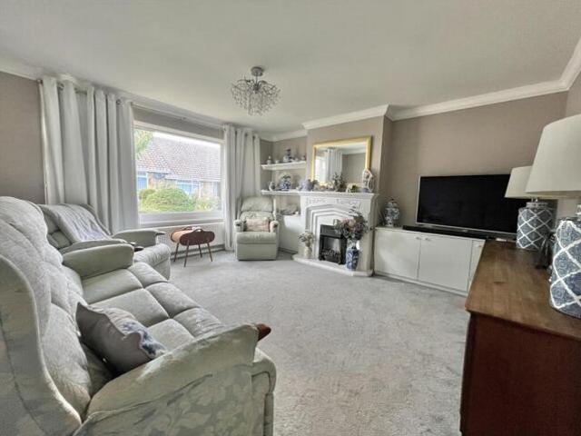 For Sale 2 Bedroom Bungalow Clacton On Sea Essex DLS98687655