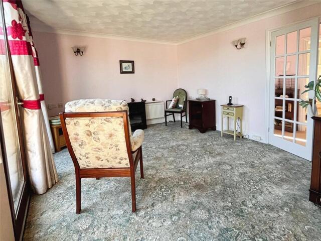 For Sale 2 Bedroom Bungalow Bouldnor Bouldnor DS98687878