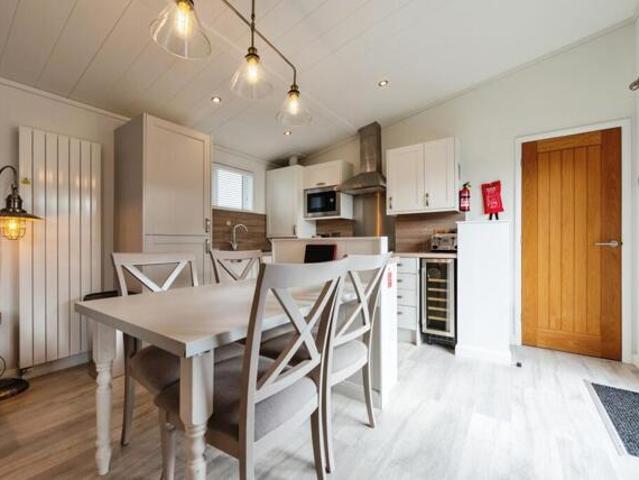 For Sale 2 Bedroom Bungalow Bodmin Cornwall DS98687389