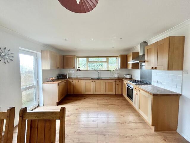 For Sale 2 Bedroom Bungalow Bexhill East Sussex DS99290069