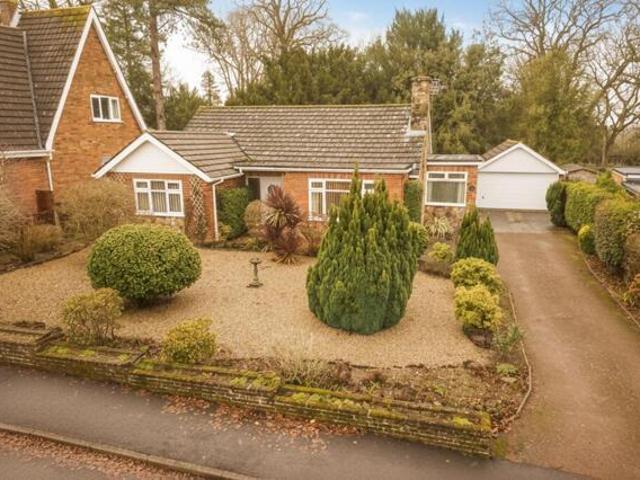 For Sale 2 Bedroom Bungalow Brundall Brundall DLS99290397