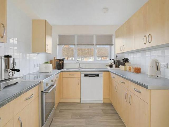 For Sale 2 Bedroom Bungalow Bracknell Bracknell Forest DS99290357