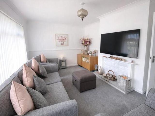 For Sale 2 Bedroom Bungalow Brixham Devon DS101379190