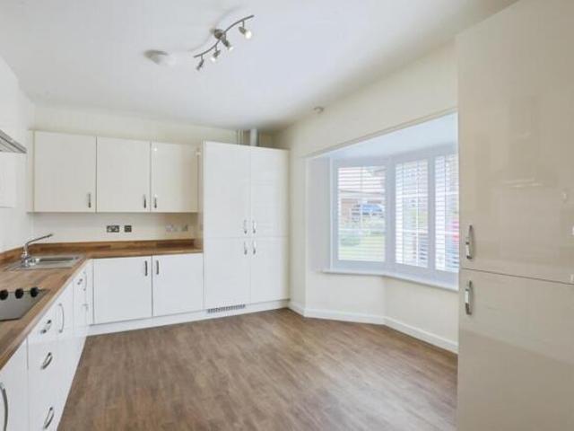 For Sale 2 Bedroom Bungalow Broadway Worcestershire DLS99277925