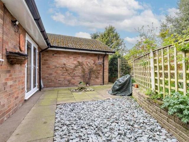 For Sale 2 Bedroom Bungalow Buerton Buerton DS98278023