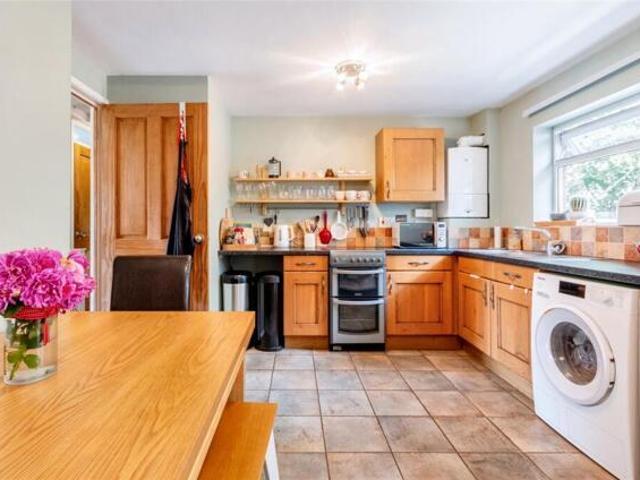 For Sale 2 Bedroom Bungalow Droitwich Worcestershire DS101351697