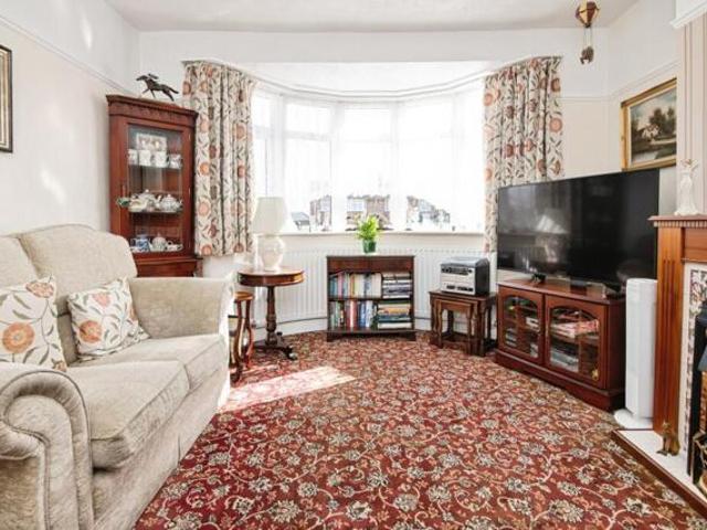 For Sale 2 Bedroom Bungalow Dudley Wolverhampton DS101677702