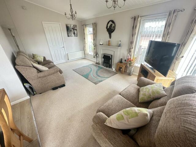 For Sale 2 Bedroom Bungalow Durham County Durham DLS98930339