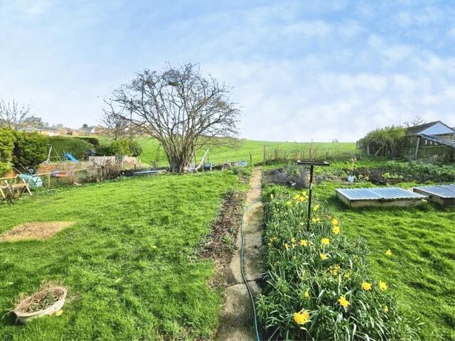 For Sale 2 Bedroom Bungalow Dursley Gloucestershire DLS101675403