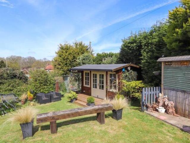 For Sale 2 Bedroom Bungalow East Sussex East Sussex DLS101797117