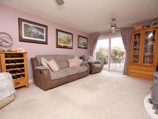 For Sale 2 Bedroom Bungalow Fareham Hampshire DS100191783