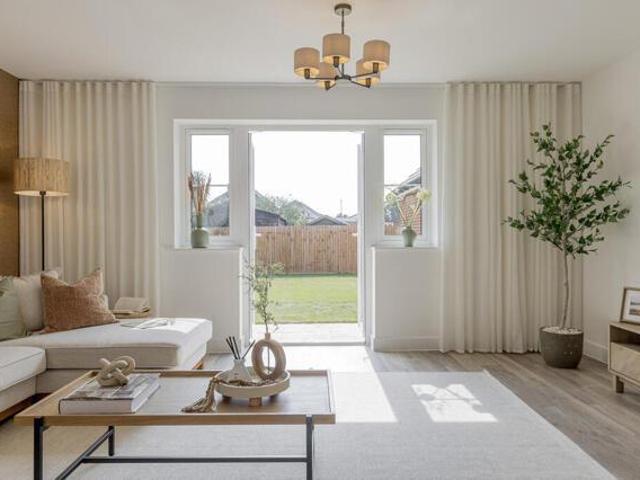 For Sale 2 Bedroom Bungalow Kirby Cross Essex DLS98834961