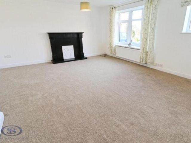 For Sale 2 Bedroom Bungalow Hough Hough DS100579158