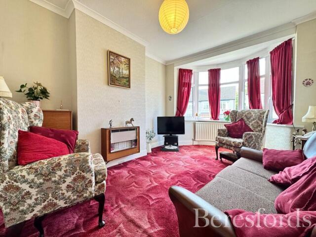 For Sale 2 Bedroom Bungalow Hornchurch Greater London DS100503132