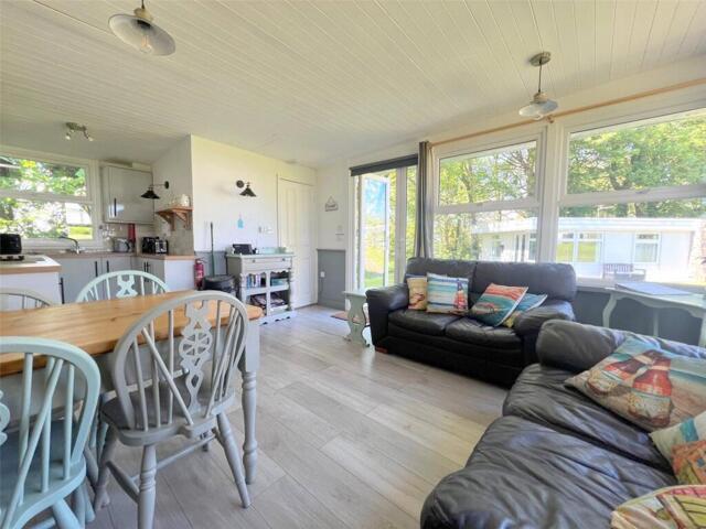 For Sale 2 Bedroom Bungalow Haverfordwest Pembrokeshire DS101931499