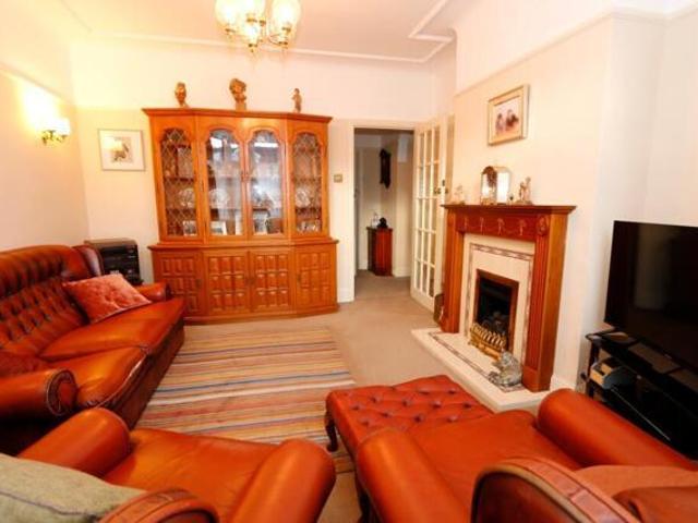For Sale 2 Bedroom Bungalow Hadleigh Hadleigh DS99092477