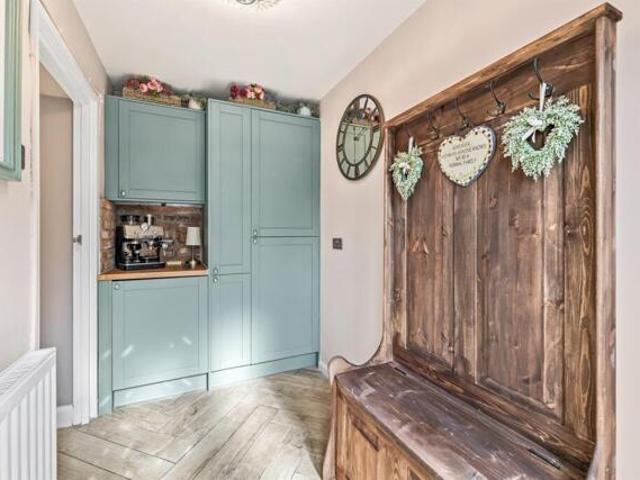 For Sale 2 Bedroom Bungalow Helsby Cheshire DS100733788