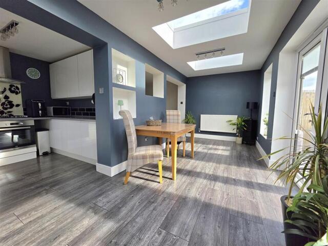 For Sale 2 Bedroom Bungalow Hucclecote Hucclecote DS100854813