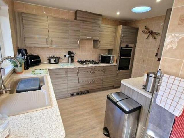 For Sale 2 Bedroom Bungalow Isle Of Wight Isle Of Wight DLS100503301