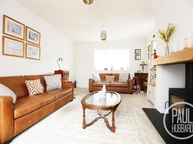 For Sale 2 Bedroom Bungalow Lowestoft Suffolk DS94721730